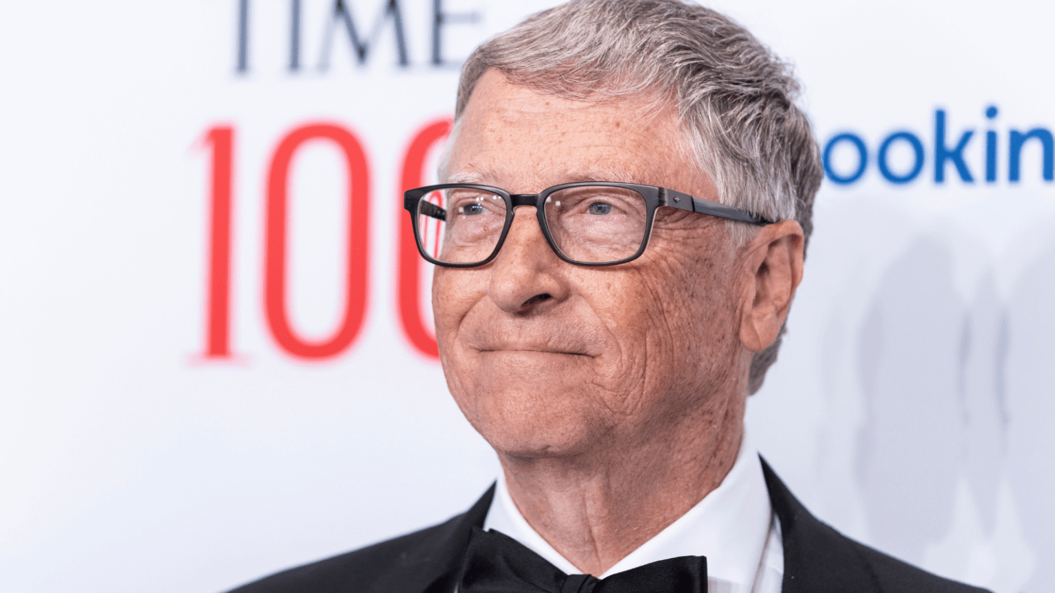 Bill Gates Stock Portfolio: Top 10 Stocks to Buy Right Now - Hashtag ...