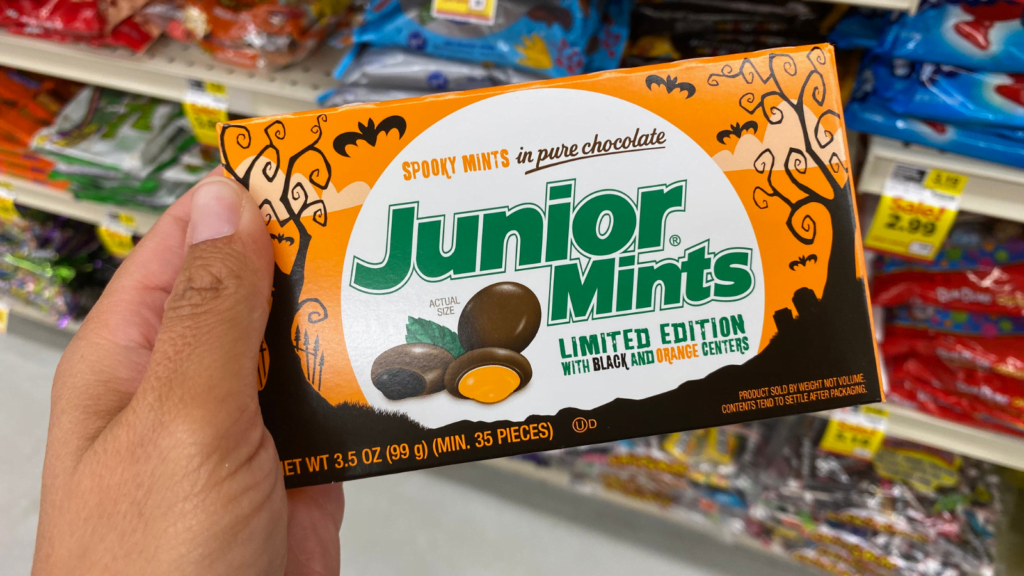 Then and Now: 20 Popular Halloween Candy Costs Compared Over 25 Years ...