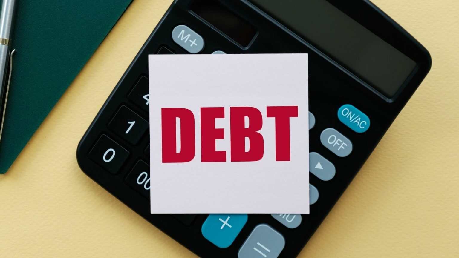 21 “Debt Payoff” Myths Canadians Should Stop Believing - Hashtag Investing