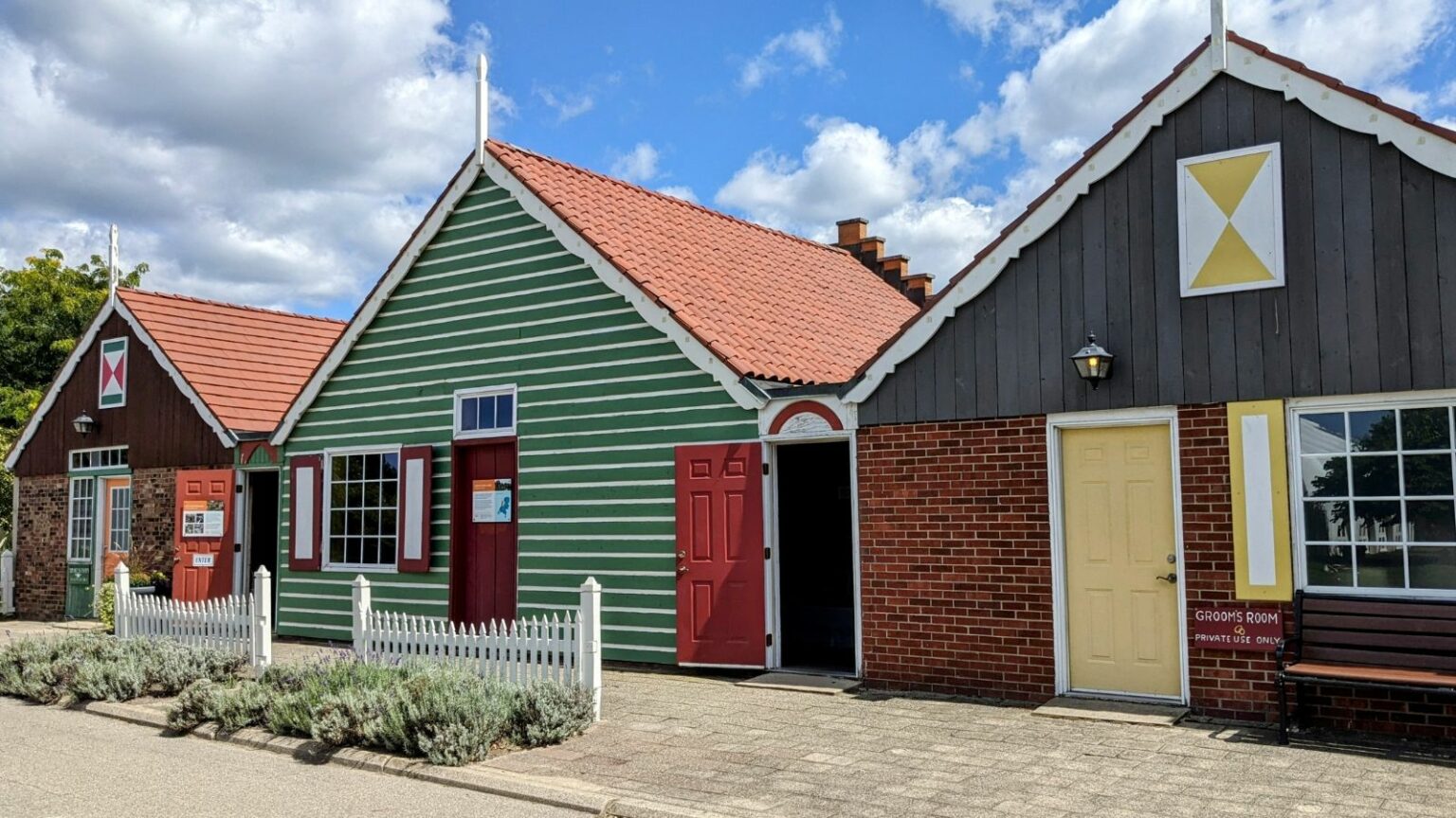 20 Small U.S. Towns That Are Perfect for Starting Over - Hashtag Investing