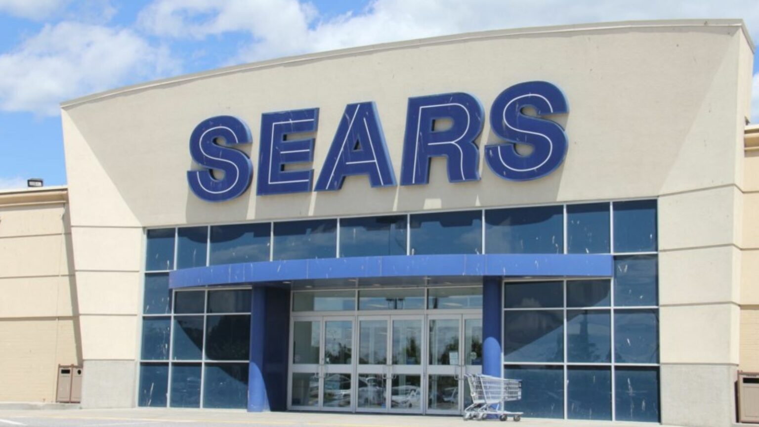 19 American Brands That Took Canadians for Granted - Hashtag Investing