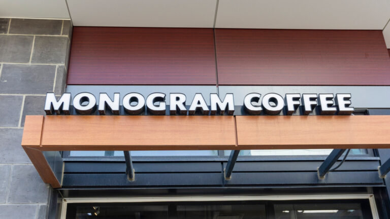 18 Canadian Coffee Chains Ranked From Worst to Best - Hashtag Investing